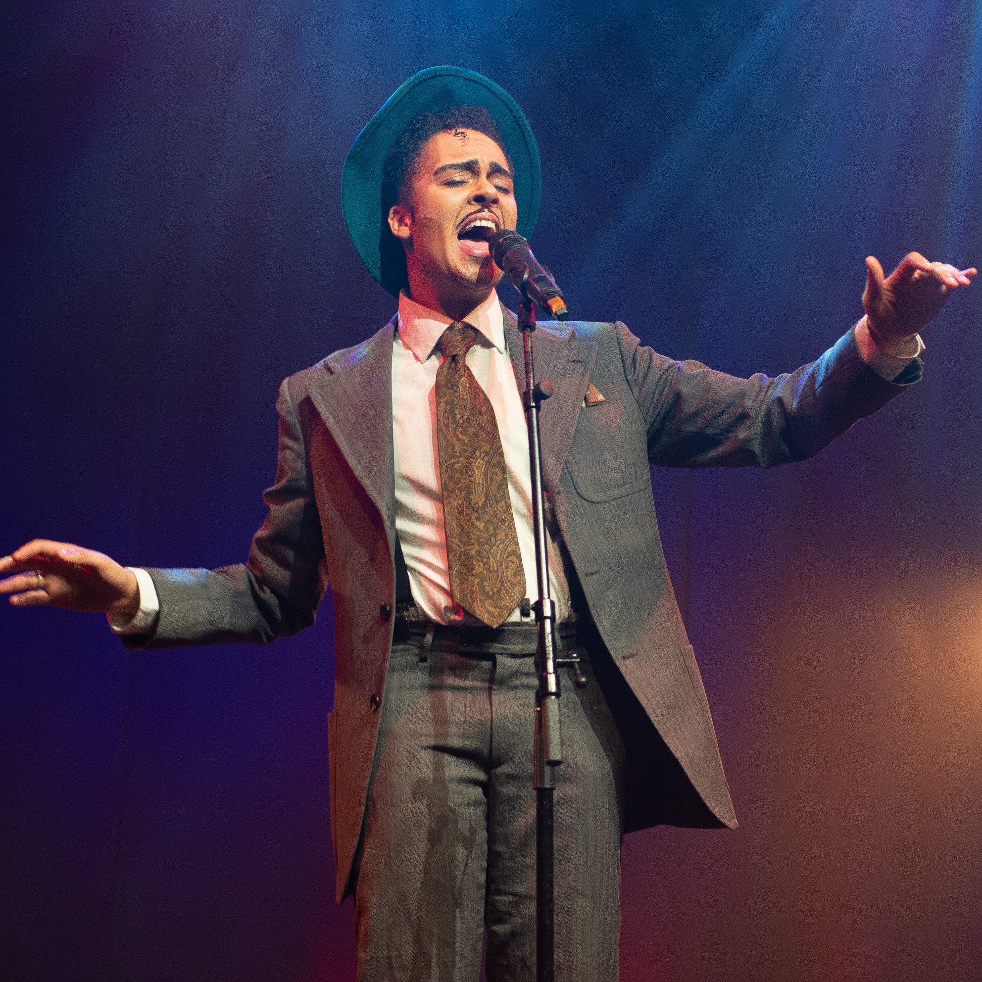 BROWN TANGLE - Akademi Chronicles - Akademi